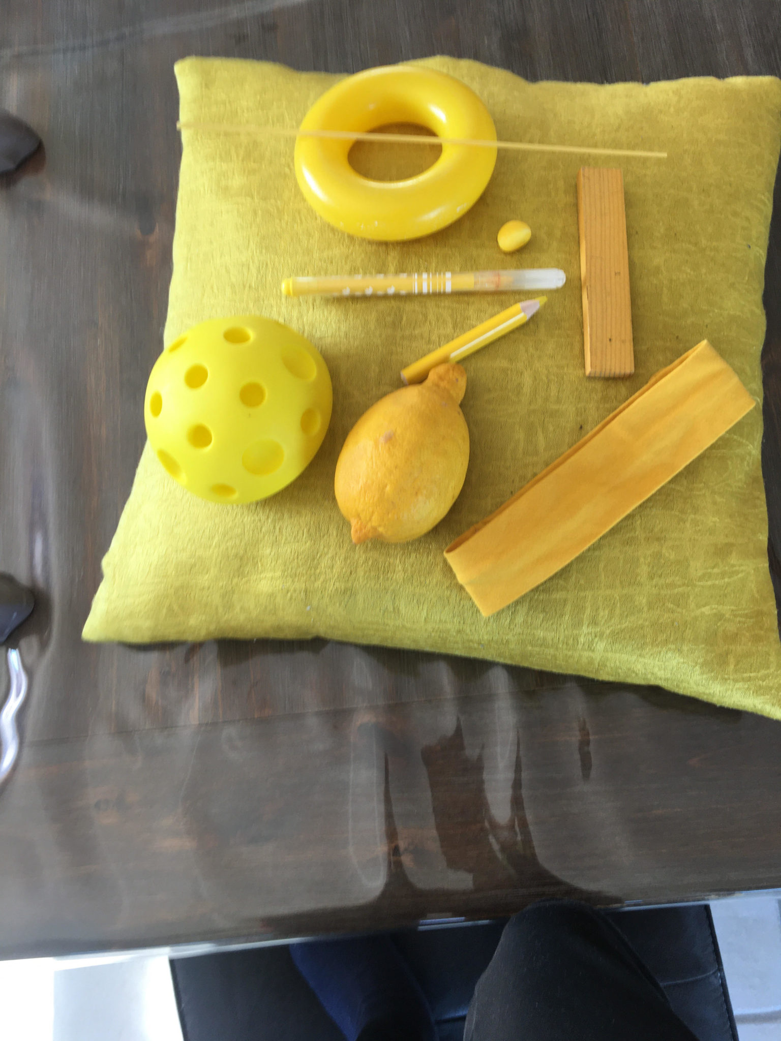 Défi : 10 objets de la même couleur